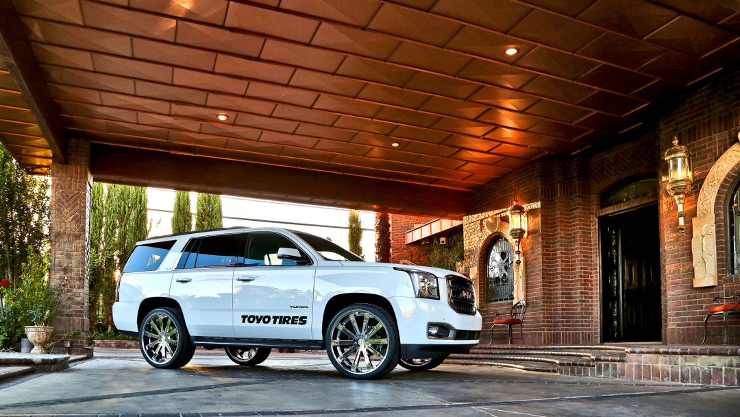2015 GMC Yukon Denali – HH10 | Heavy Hitter Wheels